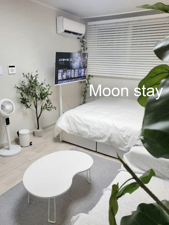 Cozy Modern 2br#1m To Metro & 3m To Airport Bus - Seoul