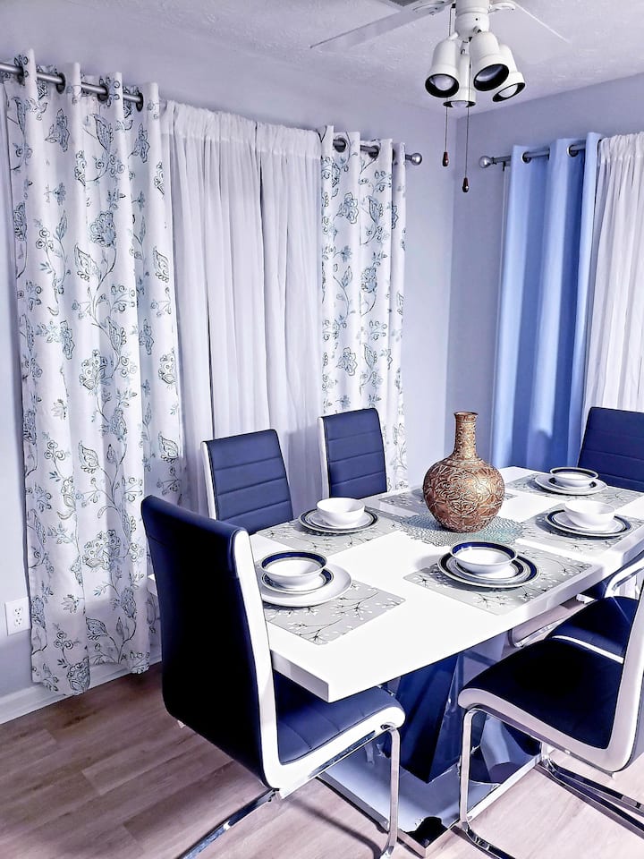 Luxury Kingbed 3/2 Home Sleeps 6 - Duluth, GA