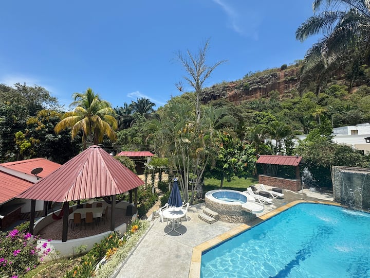 Paraiso Villa Mary In Melgar Tolima, Colombia - Melgar