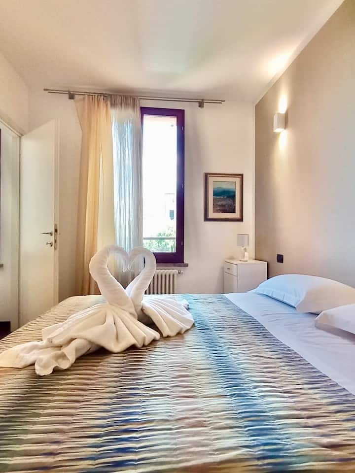 Studio In The Heart Of Siena - Siena