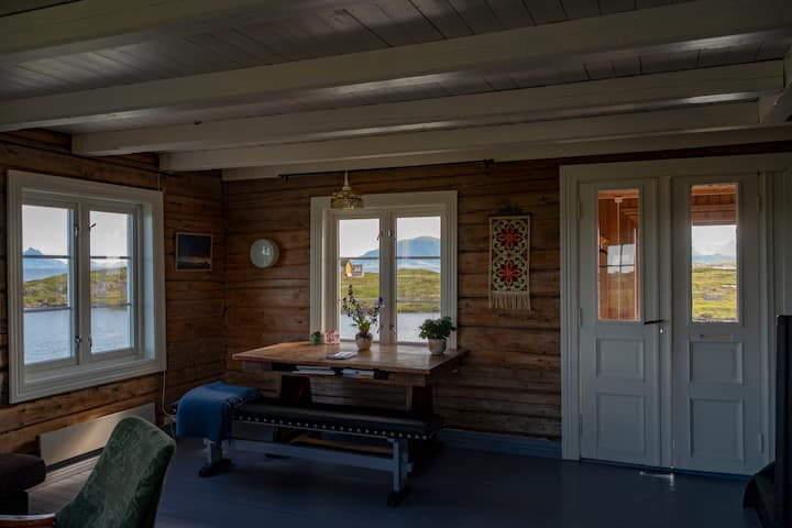 Smia- Et Eget øYparadis I Lurøy - Norway