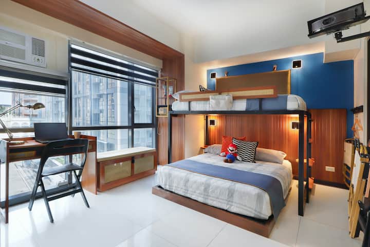 Mario Retreat  84" Cinema + 2min Walk Mall - Taguig