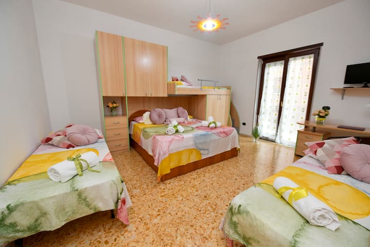 B&b Family - Sunshine Room - Torre del Greco