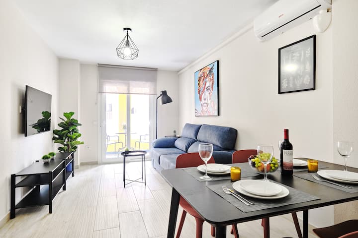 Нова квартира в центрі з басейном та паркінгом - Torrevieja