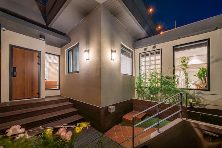 부산 /프라이빗 감성 숙소/실내 자쿠지/ 루프탑/영도 Stay 동주(同住) - Busan