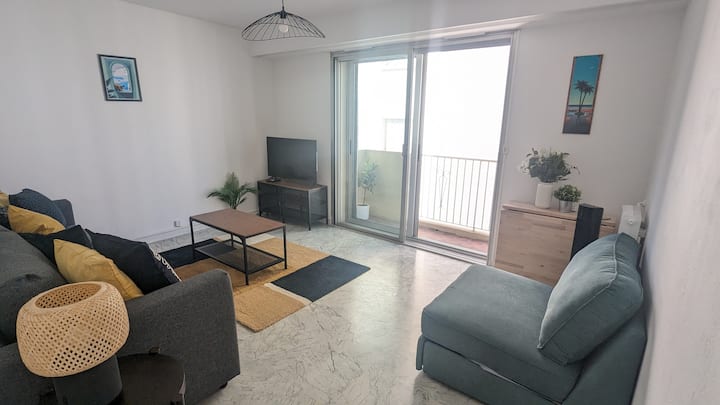 Studio Avec Balcon à 50m De La Mer Et Promenade - Nice