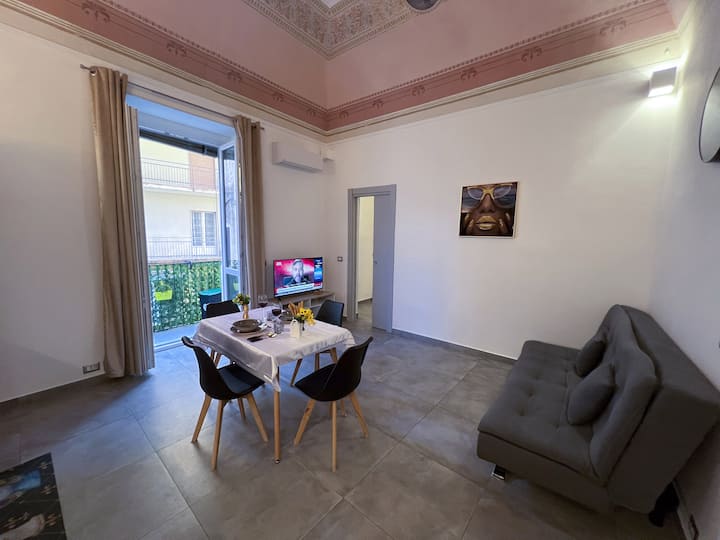 [Leoscar Apartment Left ] Catania Center+selfcheck - Catania