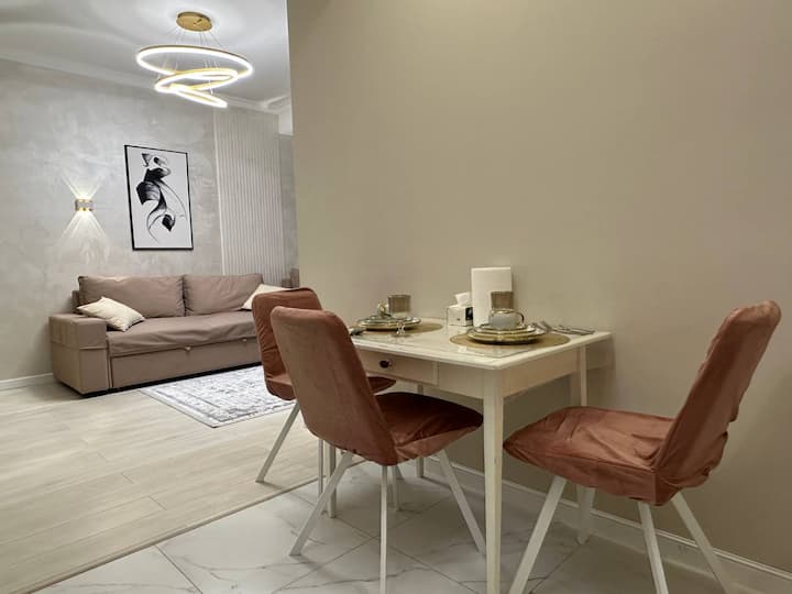 «Alexandria Apartment Diamond» - Bishkek