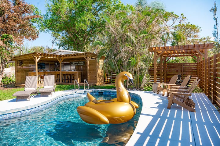 Refreshing Pool*outdoor Bar With Tv*bbq*fast Wifi - Englewood, FL