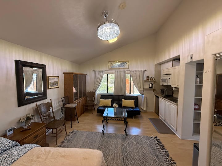 Peaceful San Diego Suite - Mira Mesa - San Diego