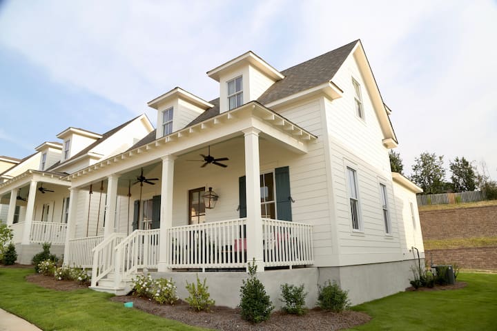 "Sweet Baby Magnolia At The Lamar" Near Square! - Oxford, MS