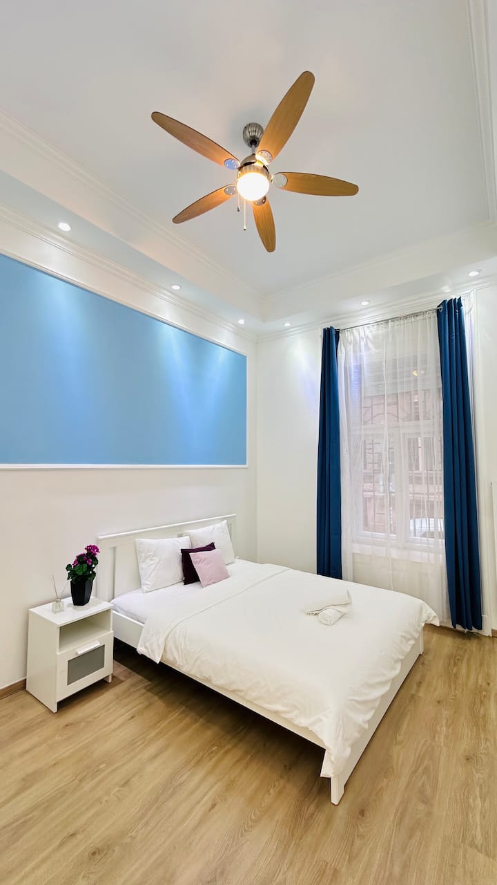 Ulloi 0 Apartment-7 Br-4 Min To Corvin Plaza - Ungern