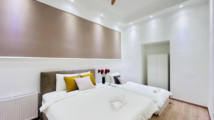 Ulloi 0 Flat -Group Getaway | 7br Near City Center - Hongrie