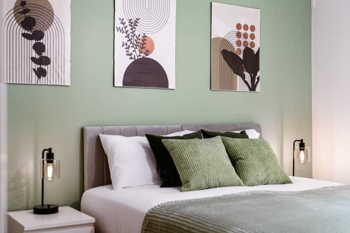 Bishop's Stortford-stn-free Parking - London Stansted Airport (STN)