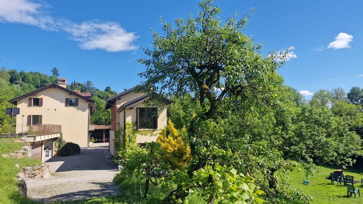 Italian Retreat Near The Lakes - Varese