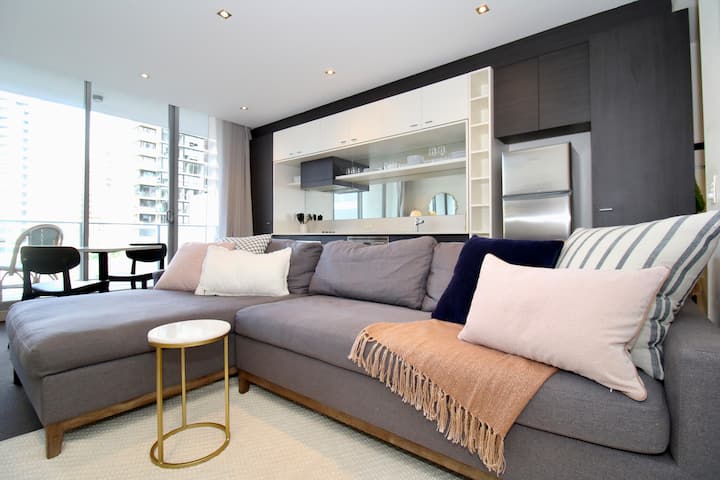 Yarra City Views - Pool+gym - Free Parking - Melbourne