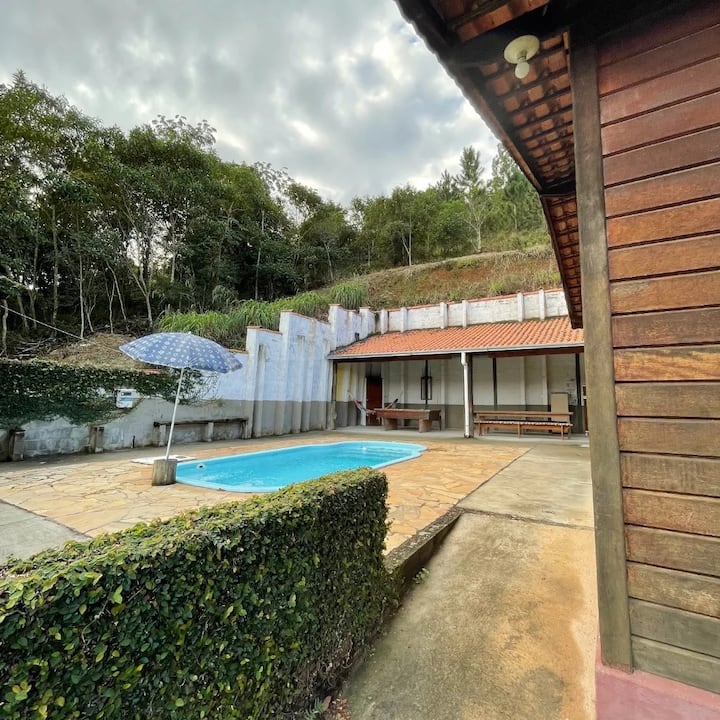 Chalé De Madeira Nas Montanhas - Guararema