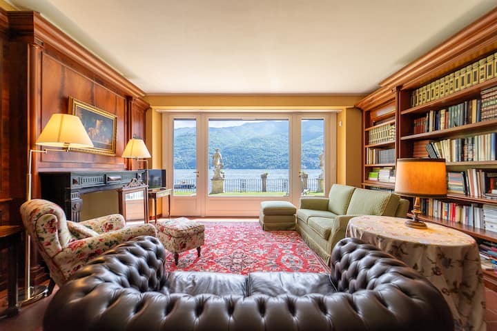 Luxury Garden Apt: Art, Private Dock & 500 Sqm - Como