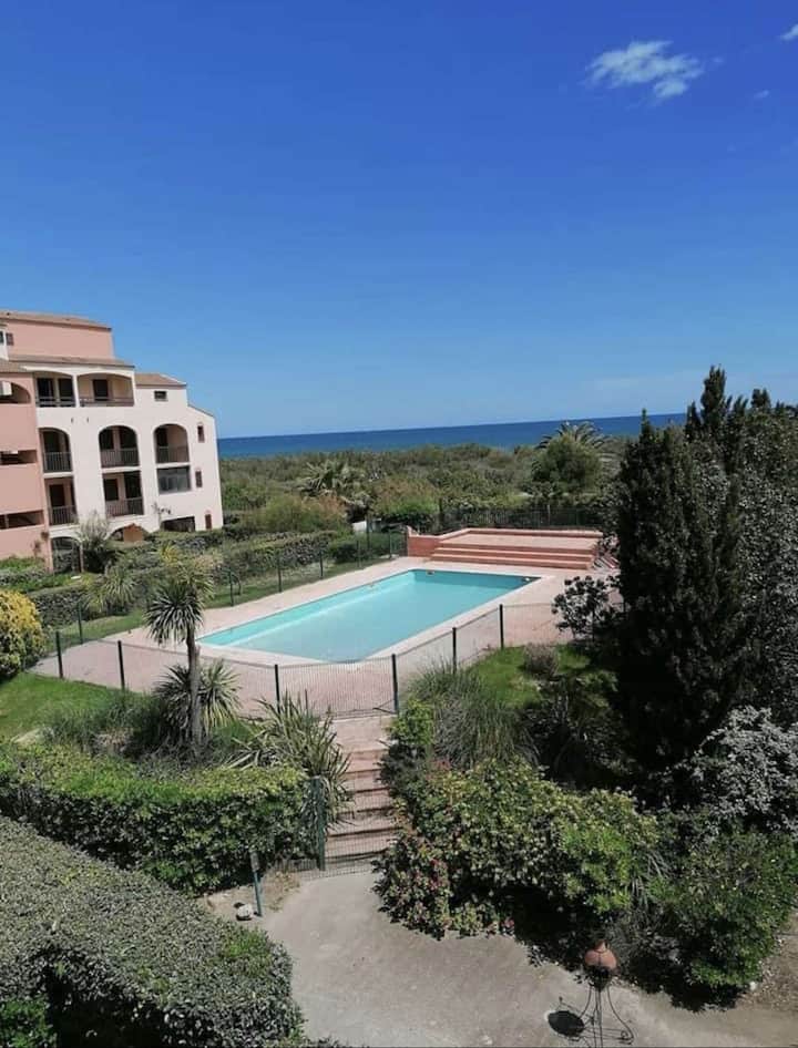 Appartement Accès Plage à 1mn, Parking, Terrasse - Saint-Cyprien