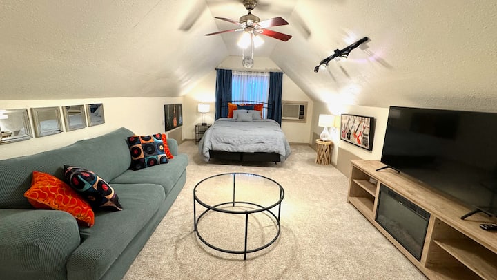 Cle Rock-n-roll Suite 1 Bdrm - Shaker Heights, OH