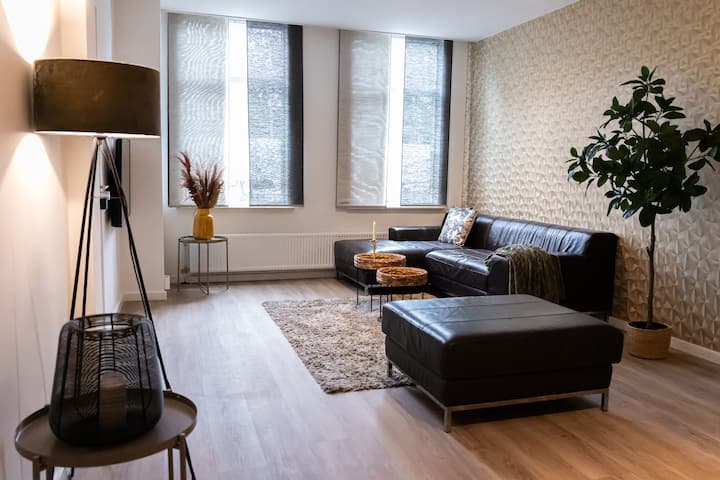 1 Slpk App, Dichtbij Efteling/ Free Parking/2 Beds - Tilburg