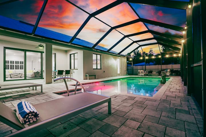 Luxuryhome|miniputt&heatedpool+firepit|close2beach - Bonita Springs, FL