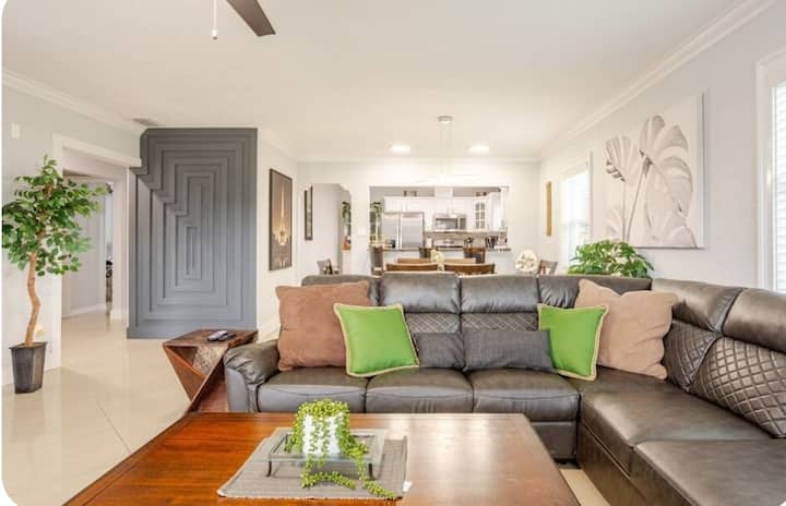 Cozy Home 3b/2b Riverwalkmidtown - Davis Islands, FL