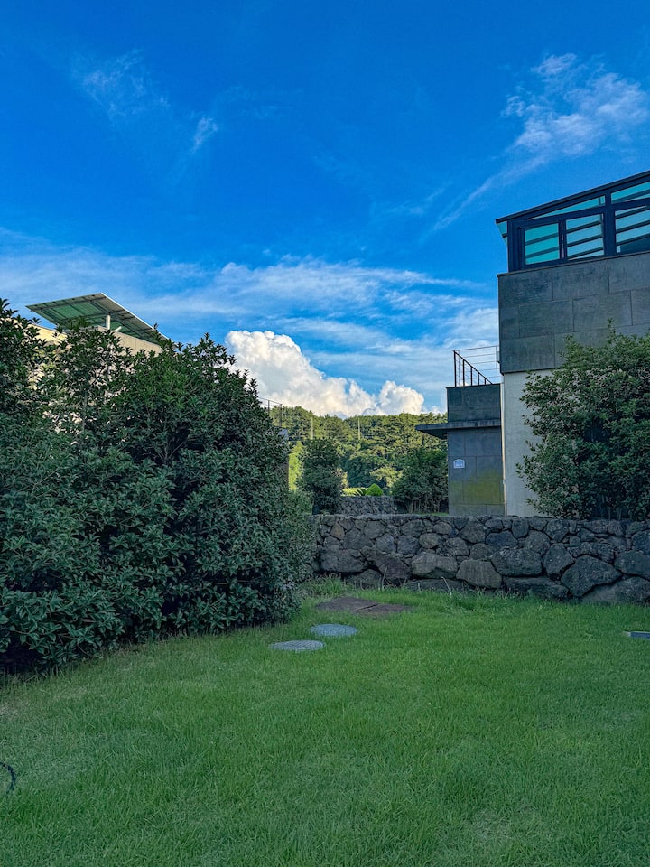 Couple's Share House, Private 2nd Floor Use - Ciudad de Jeju
