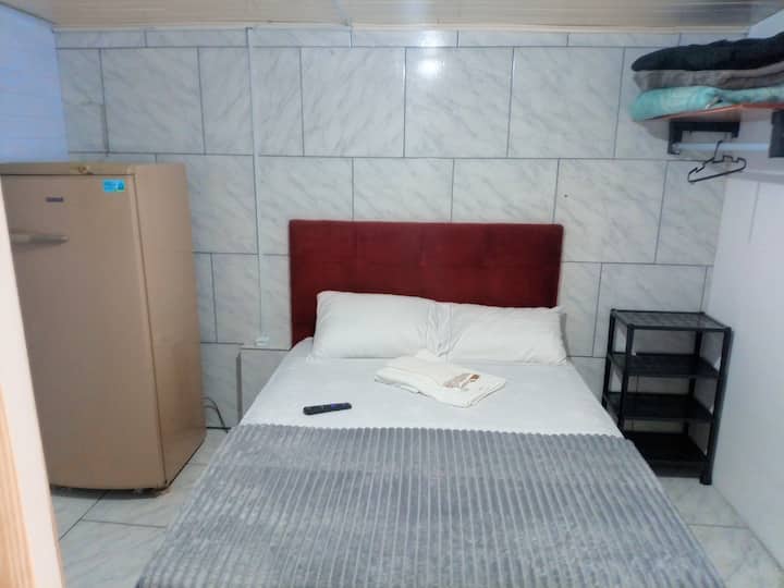 Quarto Privado Residencia Próximo Shopping E Havan - Lages