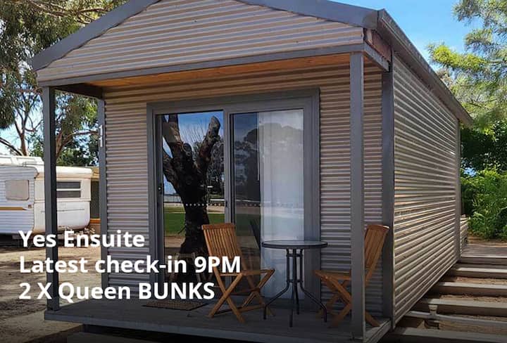 2 Queens With Bath (Cabin 11) - Lake Boga