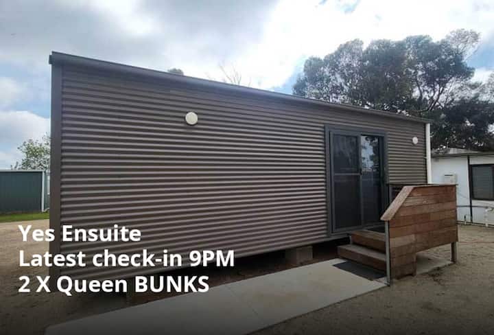 2 Queens With Bath (Cabin 13) - Lake Boga