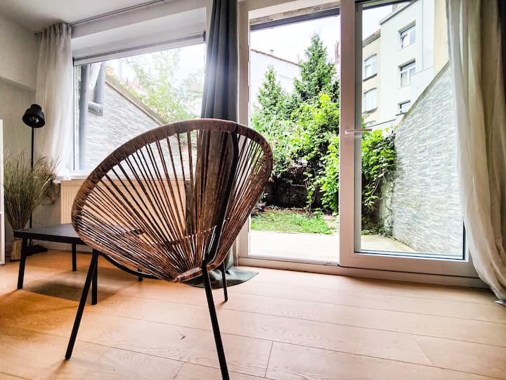 Large And Cosy Apartment With Garden - Anderlecht