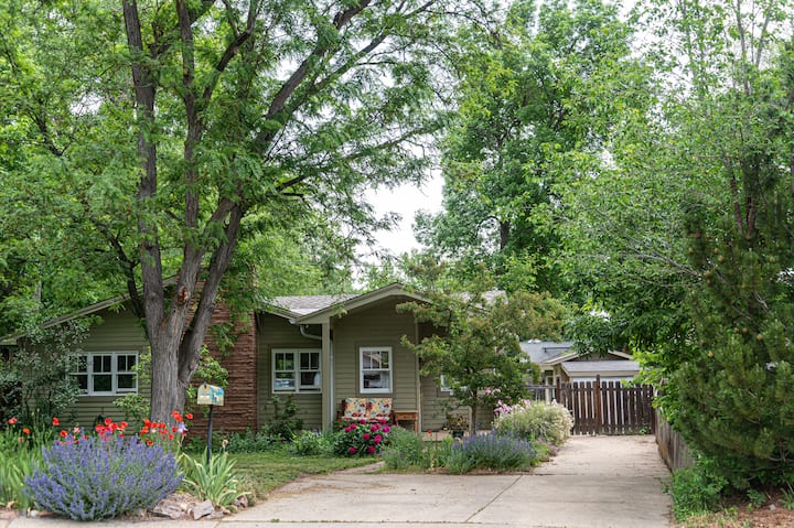 Cottonwood Cottage - Boulder, CO