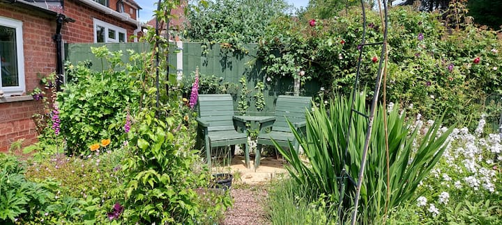 Comfortable House In Oadby - Leicester