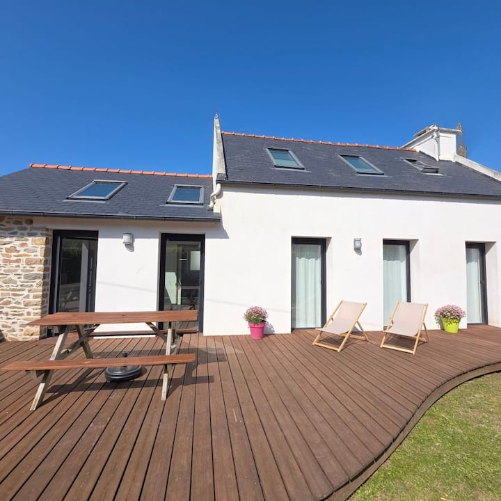 Jolie Maison De Vacances à 5 Mn à Pied Des Plages - Landéda