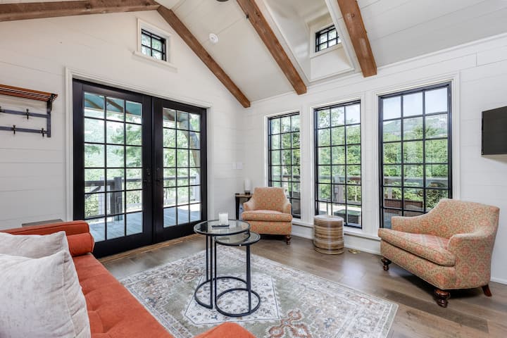 Home Sweet Cabin (New) - $1m Views Highlands Nc - Highlands, NC
