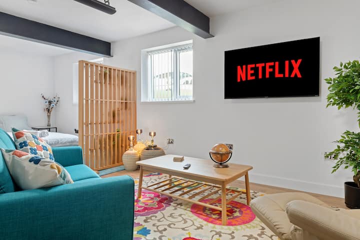 Modern Studio In Central Arnold - Nottingham