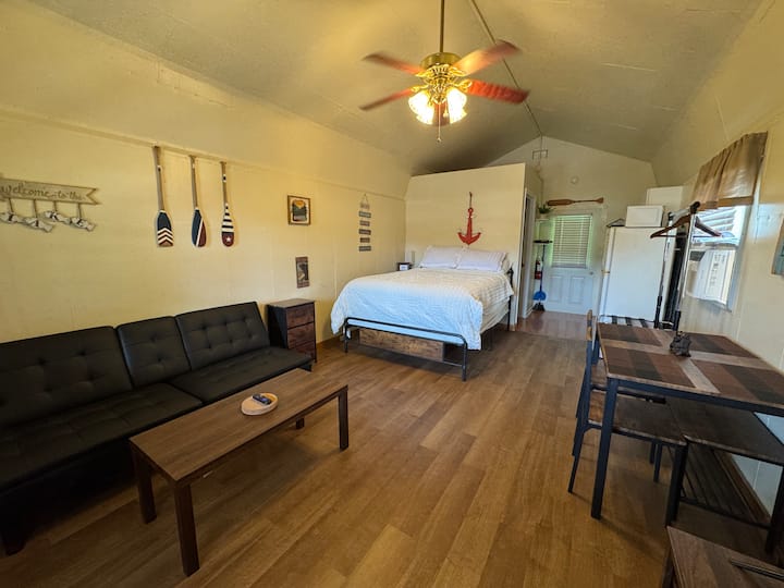 Lakeview Cabin | Hickory | Optional Boat Slip - Dandridge, TN