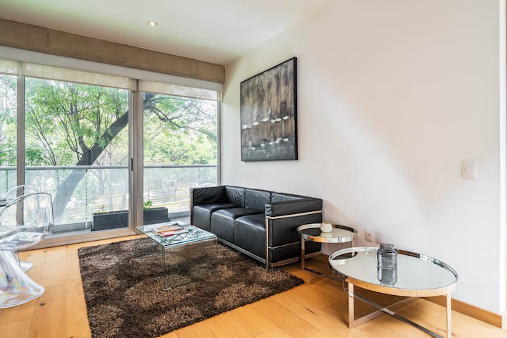 Elegancia Y Estilo En Un Espacio - Mexiko-Stadt