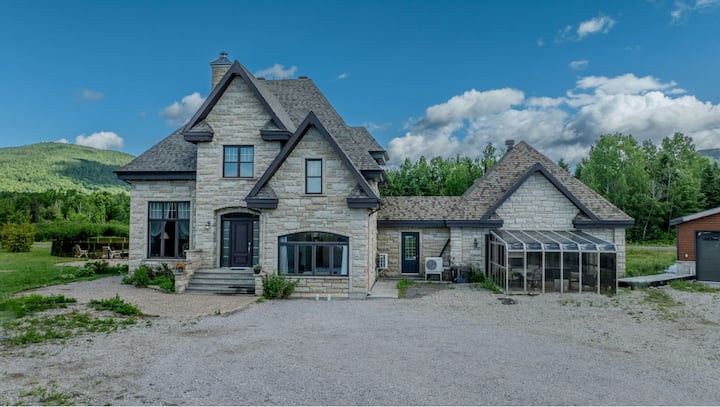 A Beautiful 2bed Apt #2 In A House. - Baie-Saint-Paul, QC