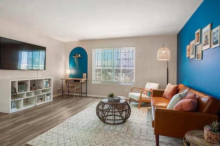 Beach Life Getaway Oasis! - Imperial Beach, CA