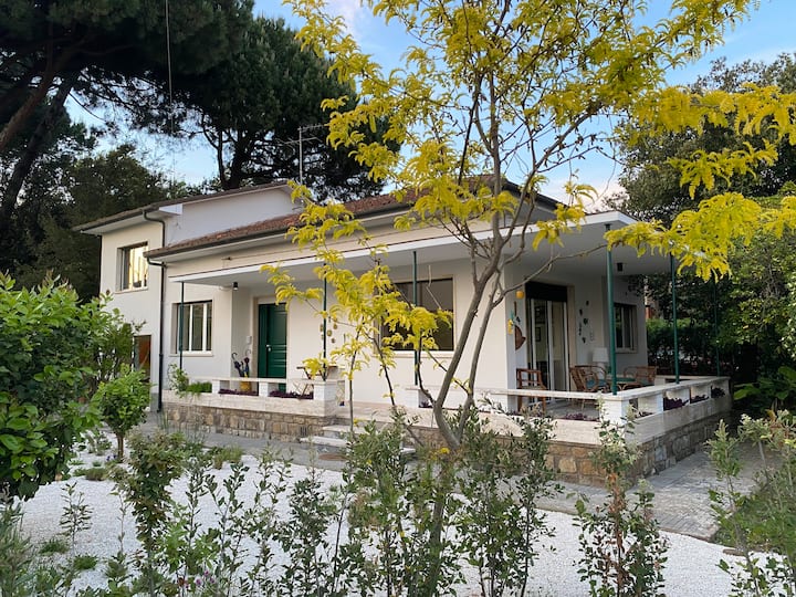 Villa Milina, 150 Metri Dal Mare - Marina di Pietrasanta