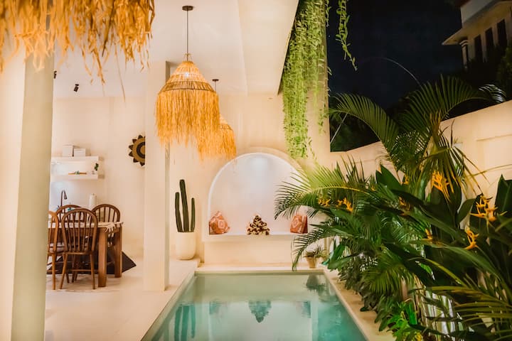 Canggu Kaia Villa_floating Tray& Bbqgrill Equipmnt - Canggu