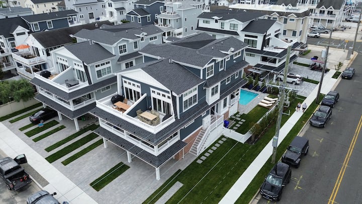 The Coastal Cove - Sea Isle City, NJ