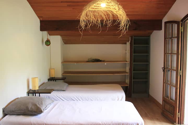 Habitación De 4 Con Balcón Yacumama Maison De Surf - Capbreton