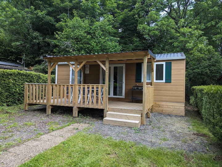 Bungalow En Auvergne - Besse en Chandesse
