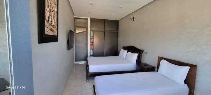 Chambre Ac Lit Double,lit Simple Et Vue Sr Piscine - Portugal