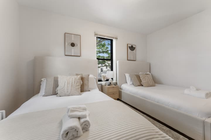 Bay Ridge Bound: Trendy Studio For Your City Stay - Brooklyn, NY