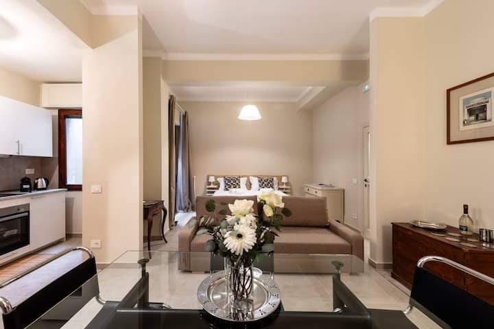 Hostly-suite Il Mediceo-lungarni Town Center - Пиза