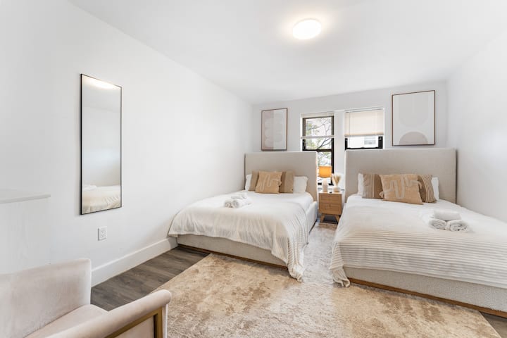 City Explorer's Nest: Inviting Bay Ridge Studio - Brooklyn